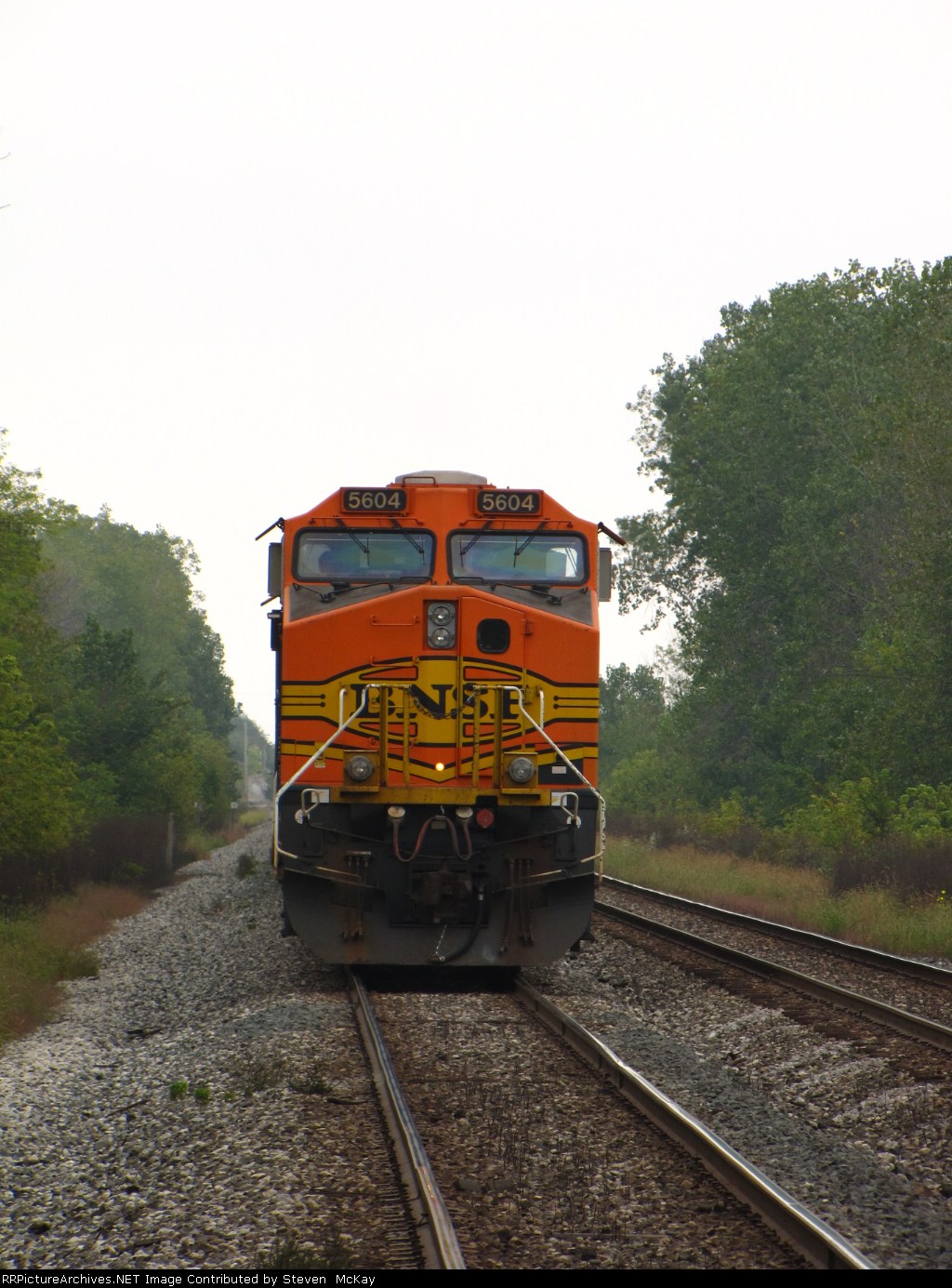 BNSF 5604